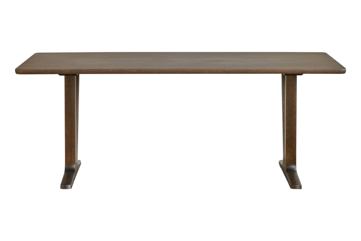 オーク無垢材から削り出された2本の伸びやかなV字脚線 DT-6360｜ダイニングテーブル｜製品一覧｜浜本工芸株式会社